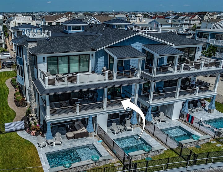 Ultra Luxury Beachfront On Boards, Pool & Elevator - Ocean City, NJ