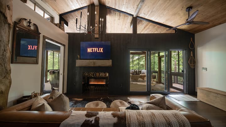 Unique Cabin With Hot Tub|fireplace|trail Access - Hunt, NY