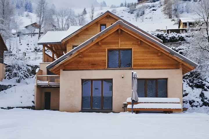 Casa-grand Laus Duplex Familial, Sauna, Jacuzzi - Hautes-Alpes