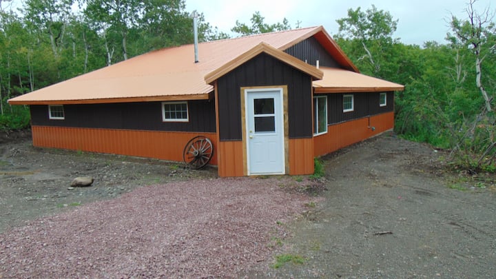 Circle R Ranch House, Secluded On Private Ranch - East Glacier Park, MT