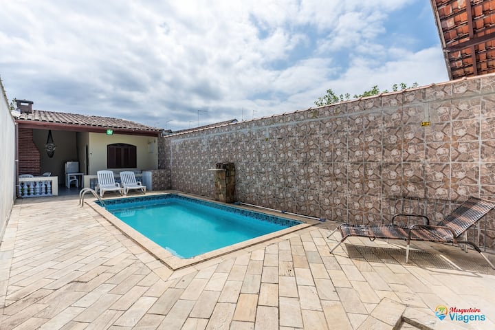 Casa Incrível Com Piscina - Praia Grande