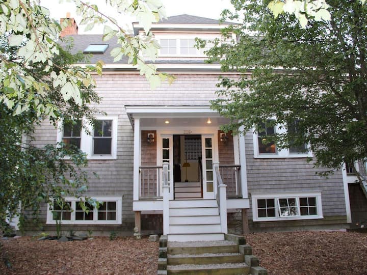 Water View Flagship House 3 Br - Provincetown, MA