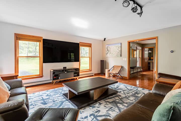 Private Oasis | Pool | Steam Room | 5 Min To Town - Saugerties, NY