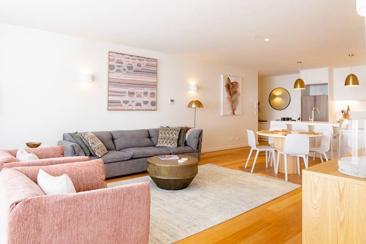 The Rox—luxe Hobart City Apartment - Hobart