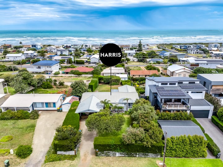 Seashells 63 Morrison Ave, Middleton - Linen Inclu - Middleton