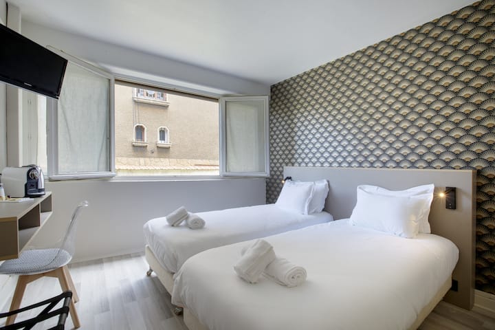 Gab House - Lyon Bron - Eurexpo City Living Stay - Saint-Priest