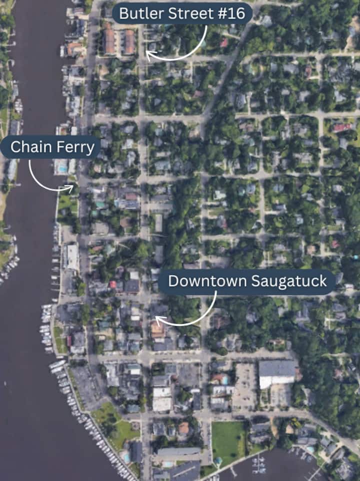 Walking Distance To Downtown Saugatuck - Holland, MI