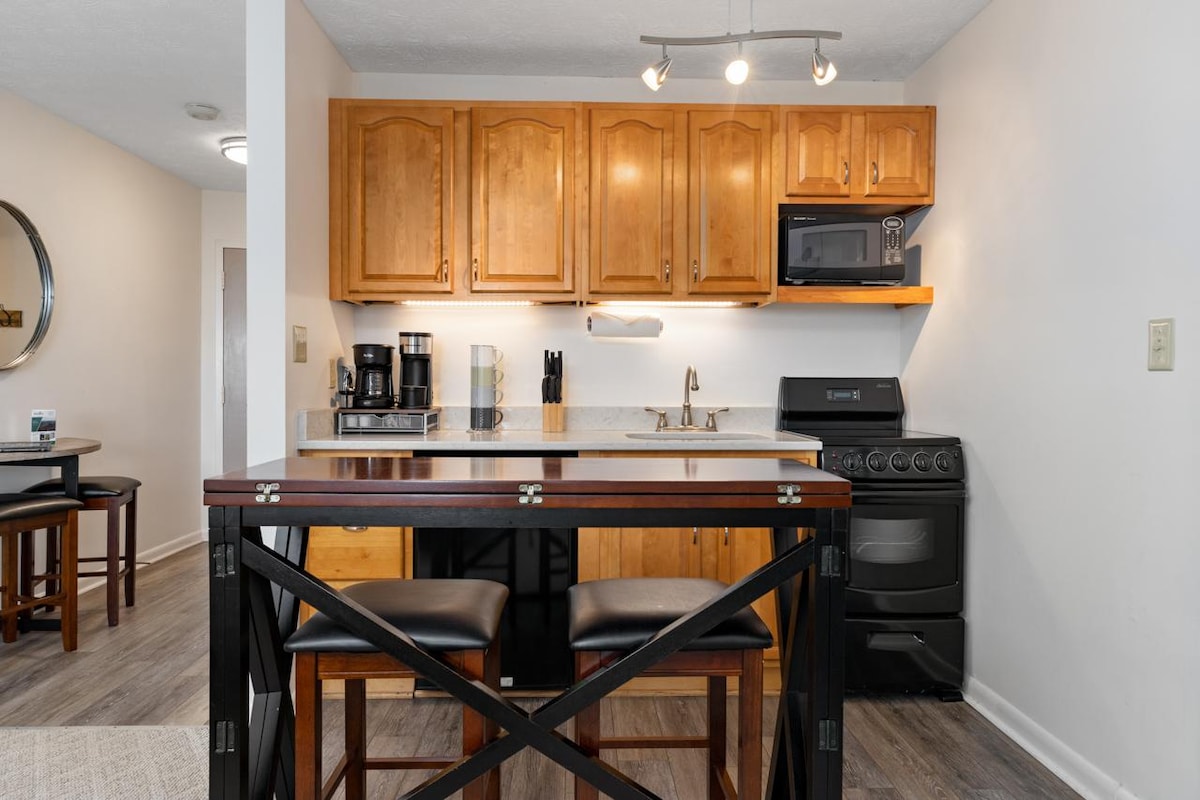Timbers Studio 43 with Wintergreen Advantage - Apartments for Rent in ...