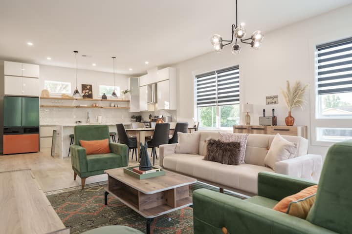 2 Bedroom - Workspace/fast Wifi - 2 Car Garage! - Nashville