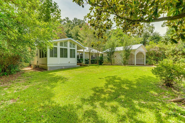 Charming Fairhope Home ~ 2 Mi To North Beach Park! - Fairhope, AL