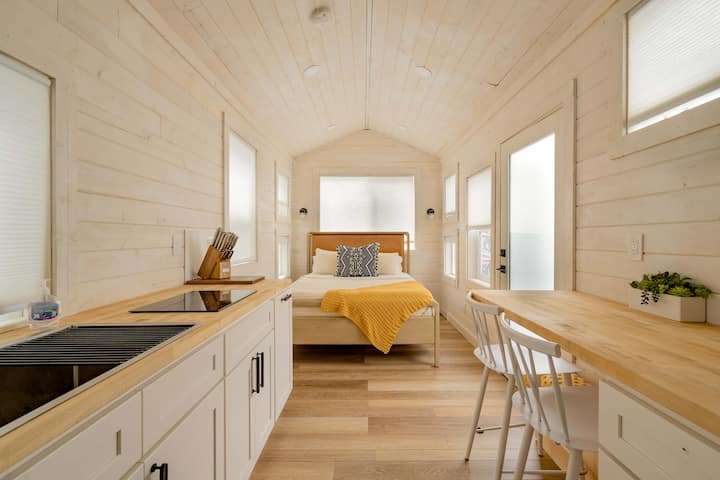 Tiny Oasis • Walk To Coffee, Food & Alberta Arts - Portland, OR