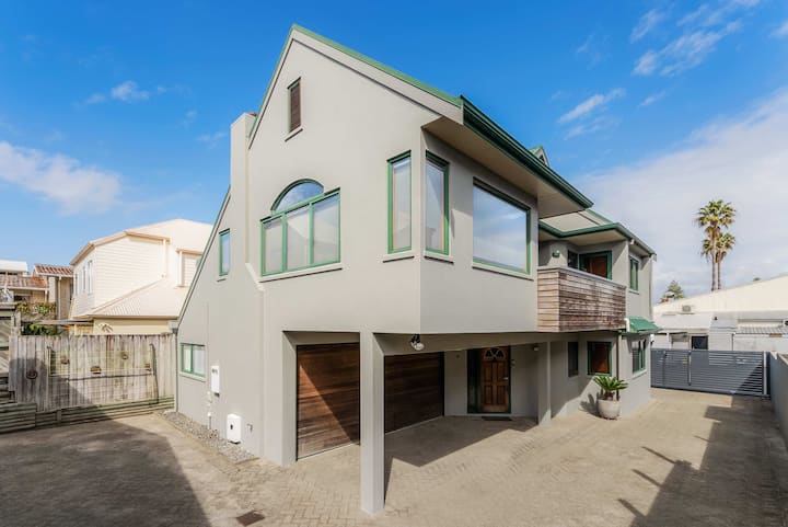 Heart Of Mt Maunganui - Mount Maunganui