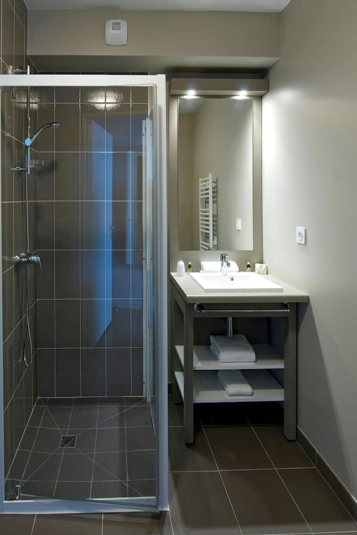 Twin Studio In Heart Of Rennes Business District - Saint-Grégoire