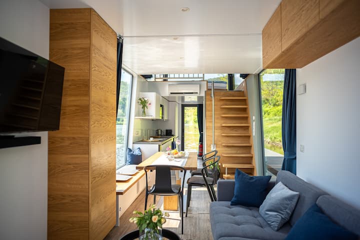 Hausboot „Schwimmende Ferienwohnung Auf Der Saar“ - Saarland