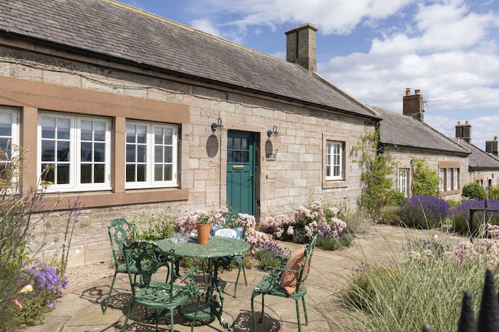 Farm Cottage - Coldingham