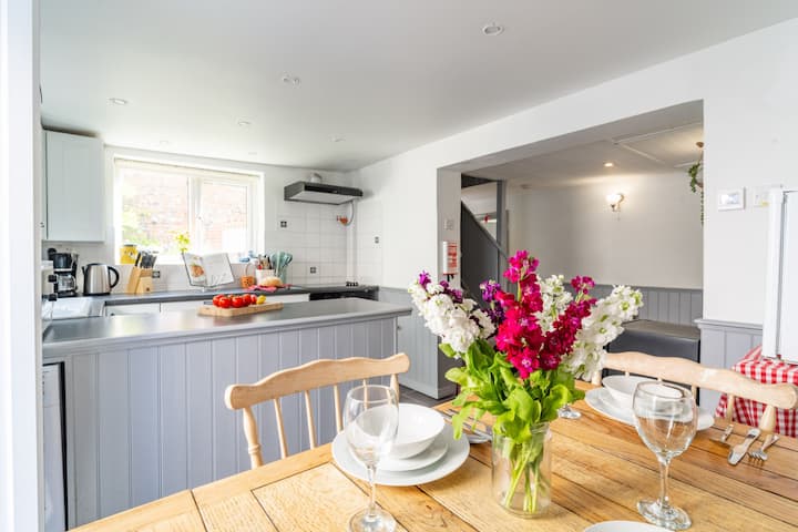 Truwell By Big Skies Cottages - Briston