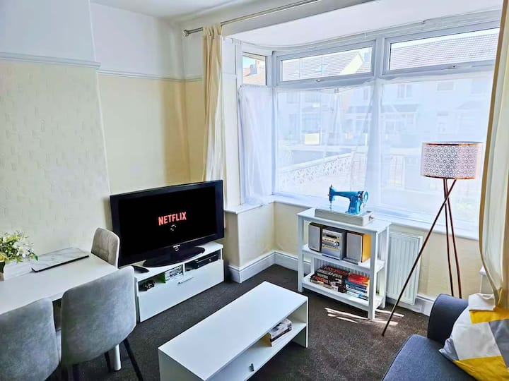 4-bed Fast Wifi, Self Check-in, Parking Nr Uwe - Bristol