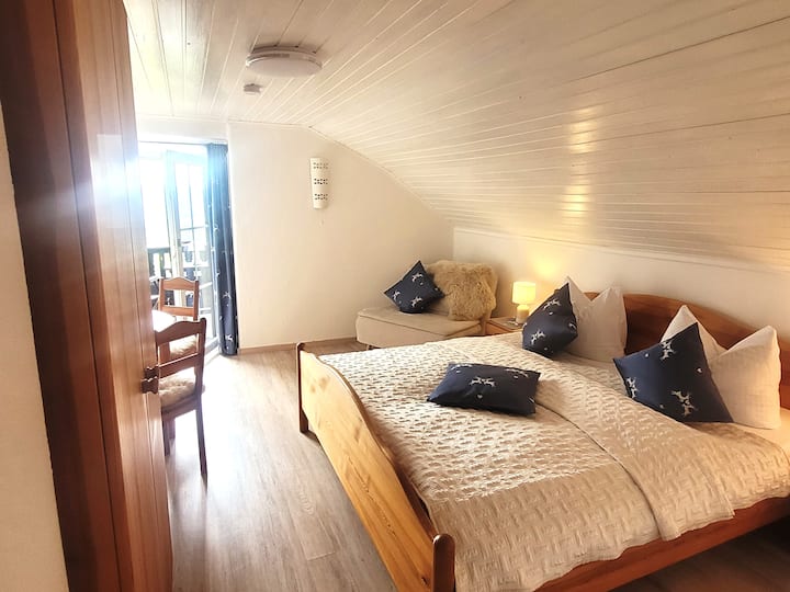 Landhaus Lehnerhof, Dreibettzimmer Erde - Deggendorf