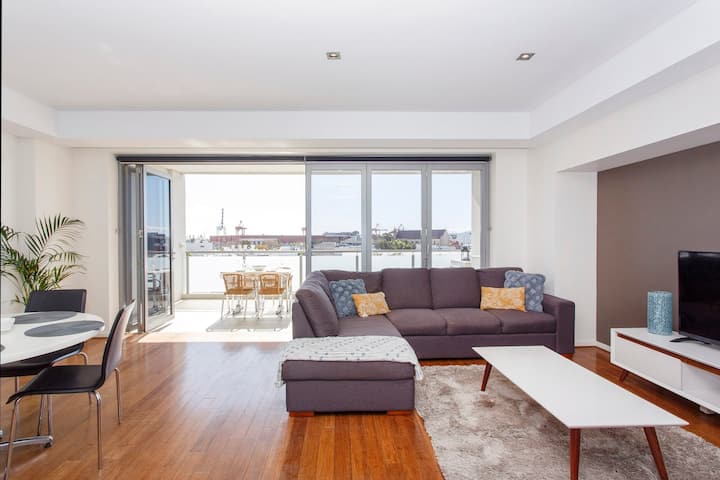 Galleryonhigh | 3 Bdr Port Views & Pool - Fremantle