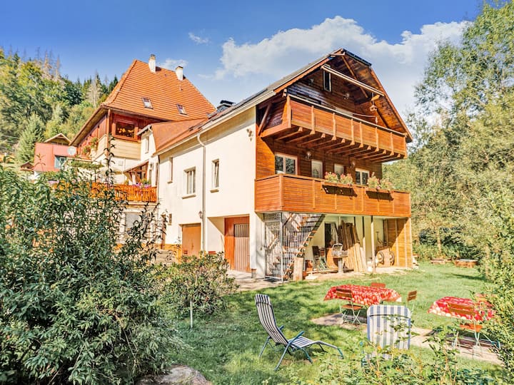 Appartement à Heubach Dans La Forêt - Masserberg