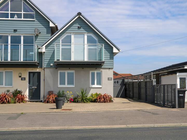 Sea View - Hayling Island