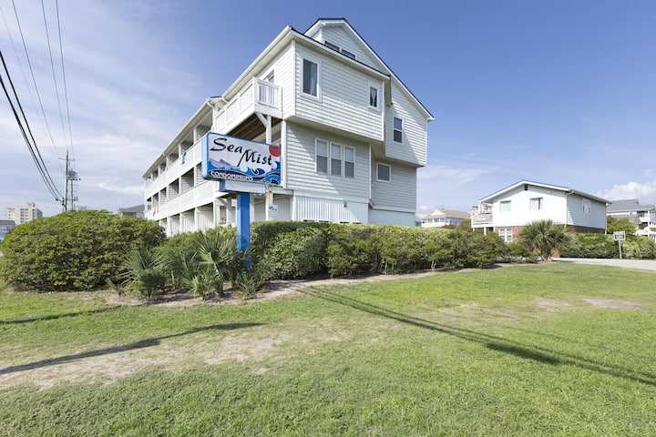 Ohana Retreat-walkable To Beach-gorgeous Views - Carolina Beach, NC