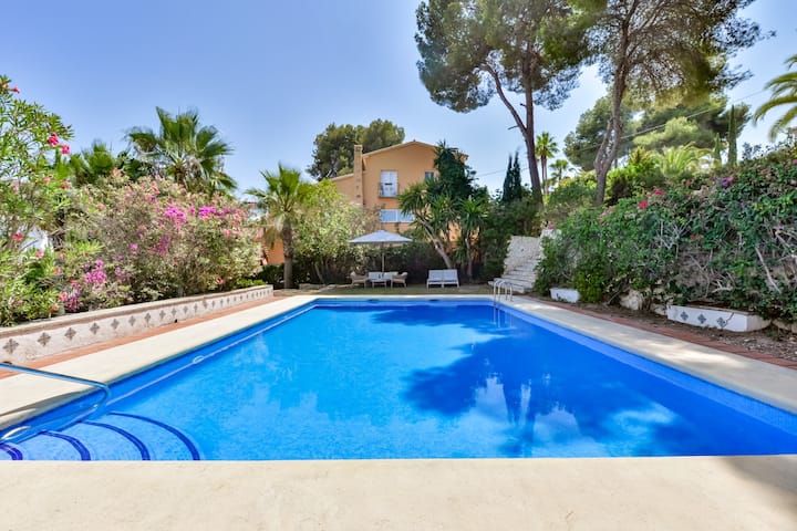 Buganvillas - By Almarina Villas - Xàbia