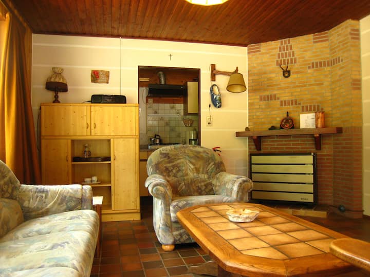 Peacefully Situated Chalet Surrounded By Woods - Maasmechelen