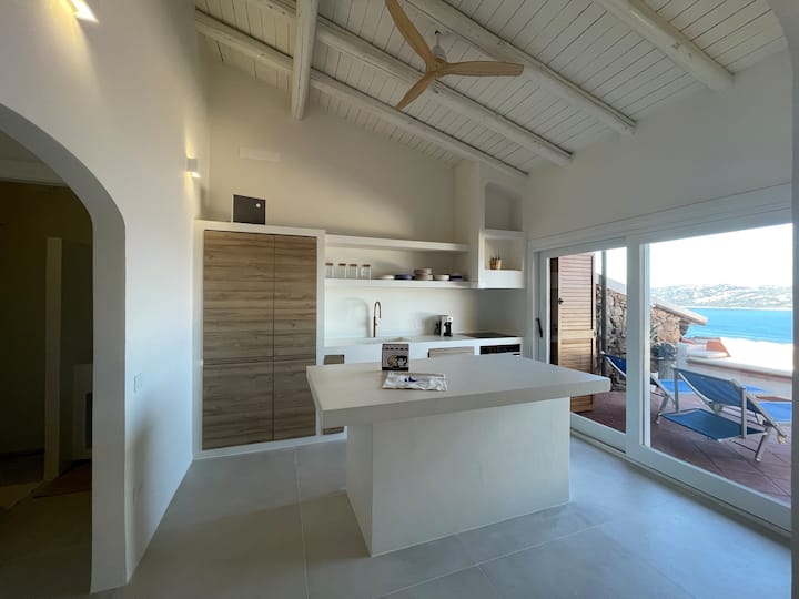 Strepitoso 4 Camere Da Letto E Terrazza Vista Mare - San Teodoro