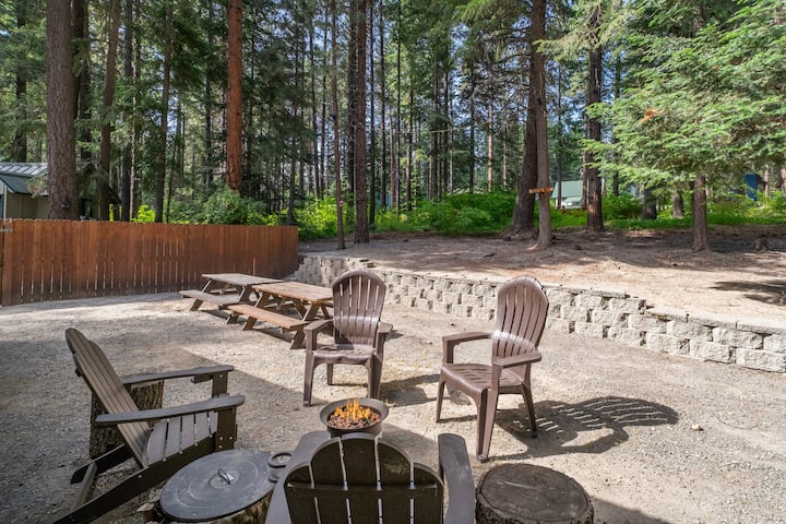 Alpine Getaway-hot Tub, Dogs Ok, Propane Firepit - Plain, WA