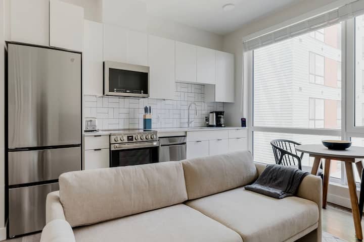 Blueground | Revere, Firepit, Spa, W/d, Pool, Gym - Boston, MA