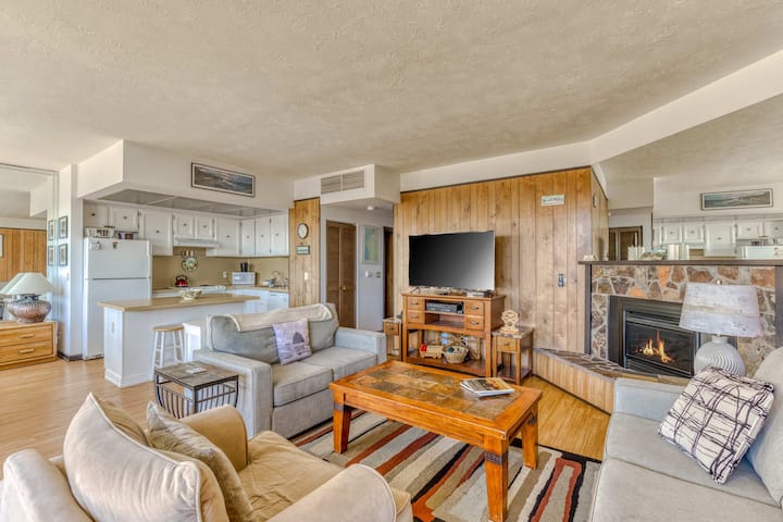 Sand & Sea (116) Columbia - Cozy Beach Getaway - Seaside, OR