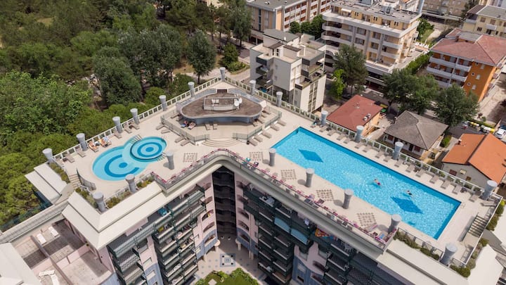 Appartement De Vacances Avec Piscine Et Climatisat - Bibione