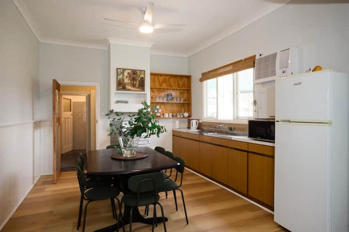 Rustic Hills Getaway - John Forrest National Park