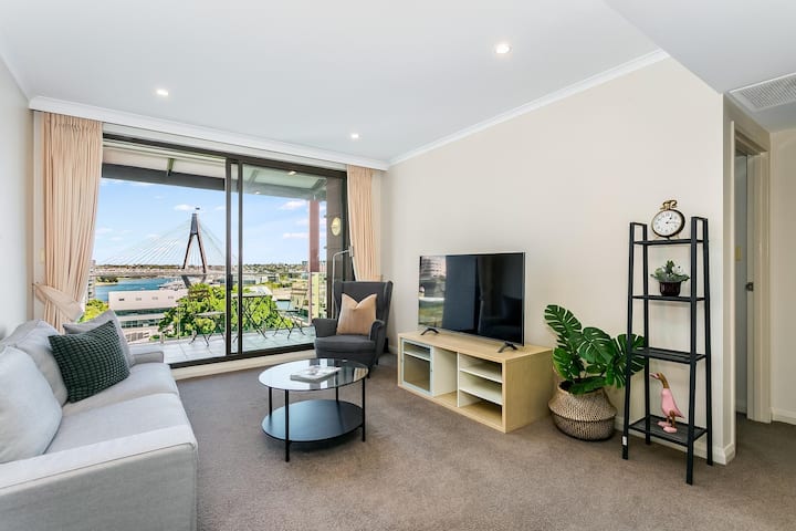 Pyrmont Paradise | Anzac Bridge View In All Rooms - Lewisham