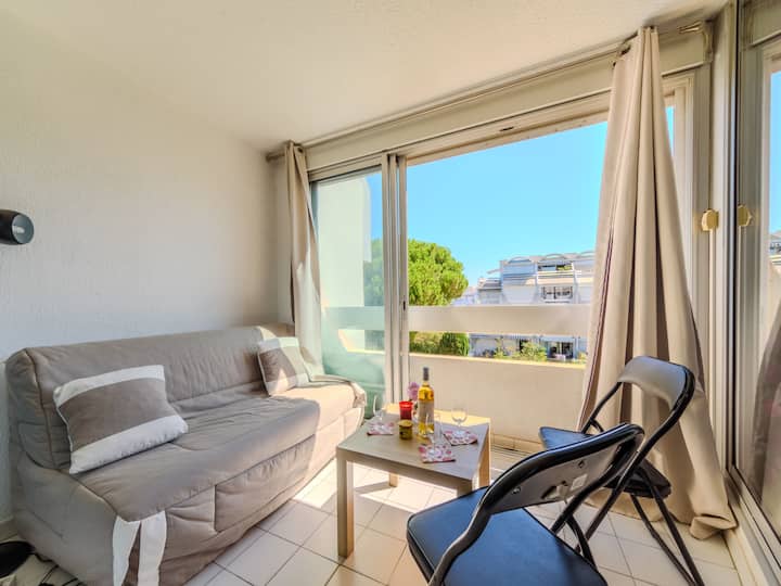 Les Floralies Ii By Interhome - Port Camargue