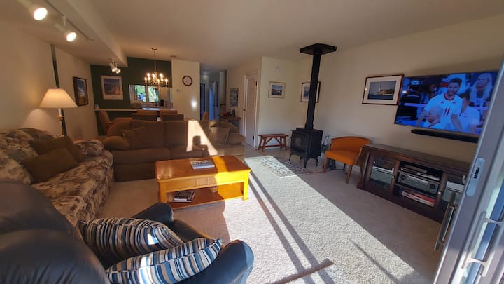 Sugarloaf Condo C6 - Glen Arbor, MI
