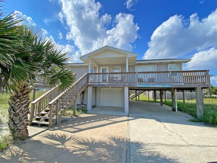 Kayaks, Bikes & Barbecue Included At This Soundvie - Pensacola Beach, FL