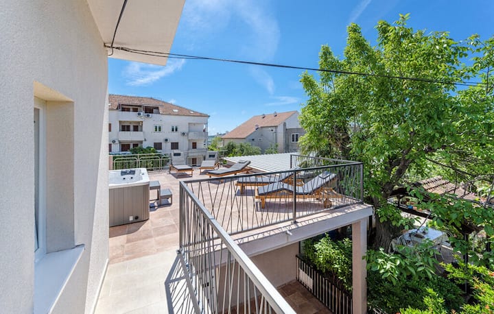 Maison Seaside Magnolias (113001-k1) - Murter