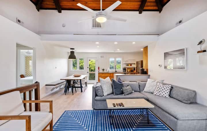 Modern Coastal Home, Close To Beach With Pool, Spa - Southern Shores, NC