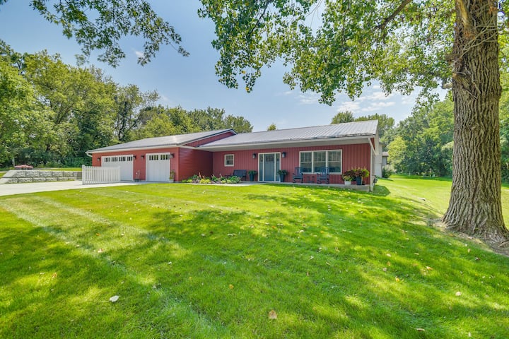 Newly Built Home Near Morrison Rockwood State Park - Lake Carlton, IL