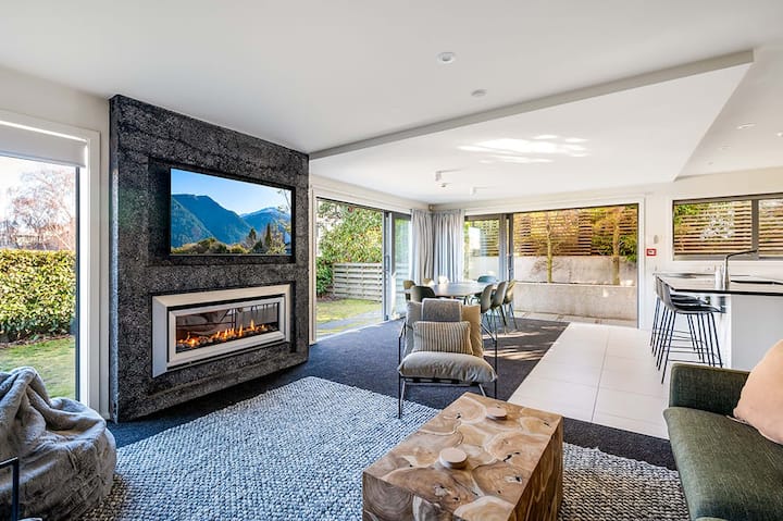 Central Queenstown Luxury Villa, Bbq, Free Parking - Queenstown