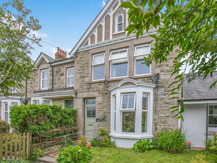 Lanner Moon - Redruth