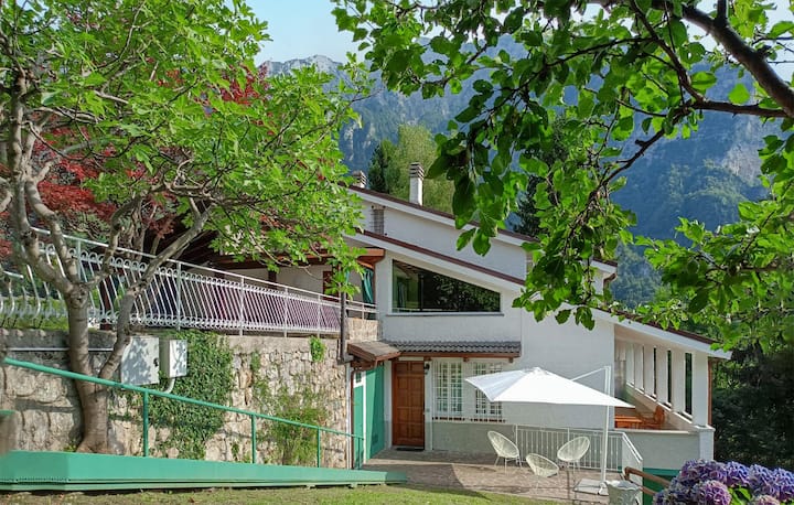 Beautiful Apartment In Bordogna - Piazzatorre
