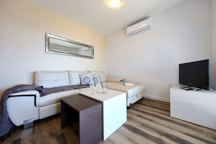 Appartement Kokolo (92331-a2) - Murter