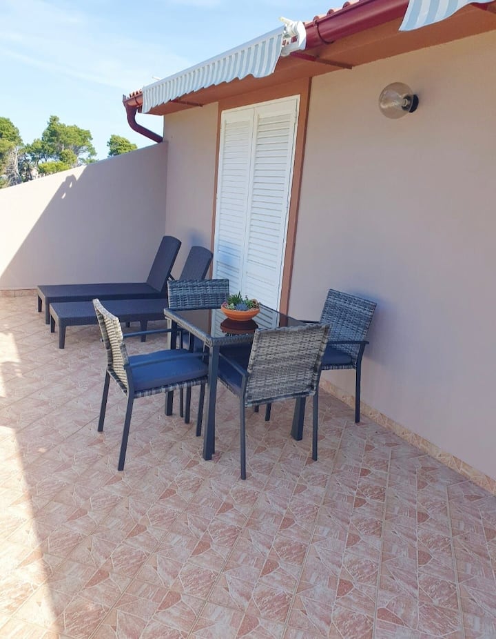 Appartement Zeljka B (94761-a1) - Rab