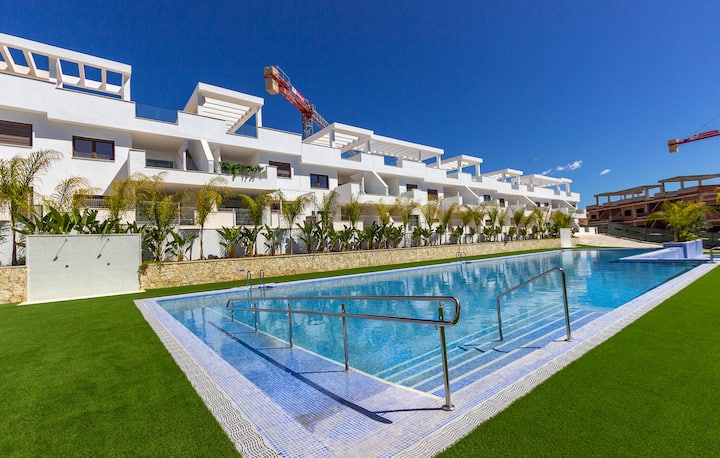Stunning Apartment In Finestrat - Finestrat