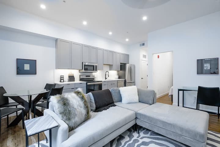 Sojourn On 17th | Pets Welcome - Washington, D.C.