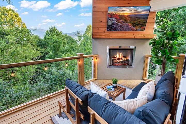 Wellness Retreat • Sauna • Hot Tub • Dog Friendly - Black Mountain