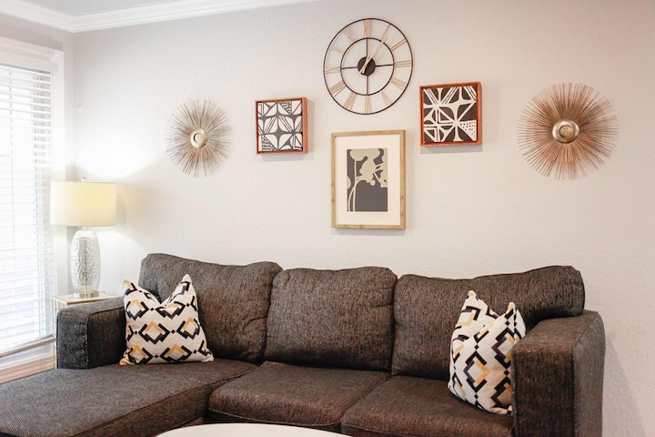 Sojourn Tide Suite 2 Br 2 Ba At Beach Cottages #11 - Norfolk, VA